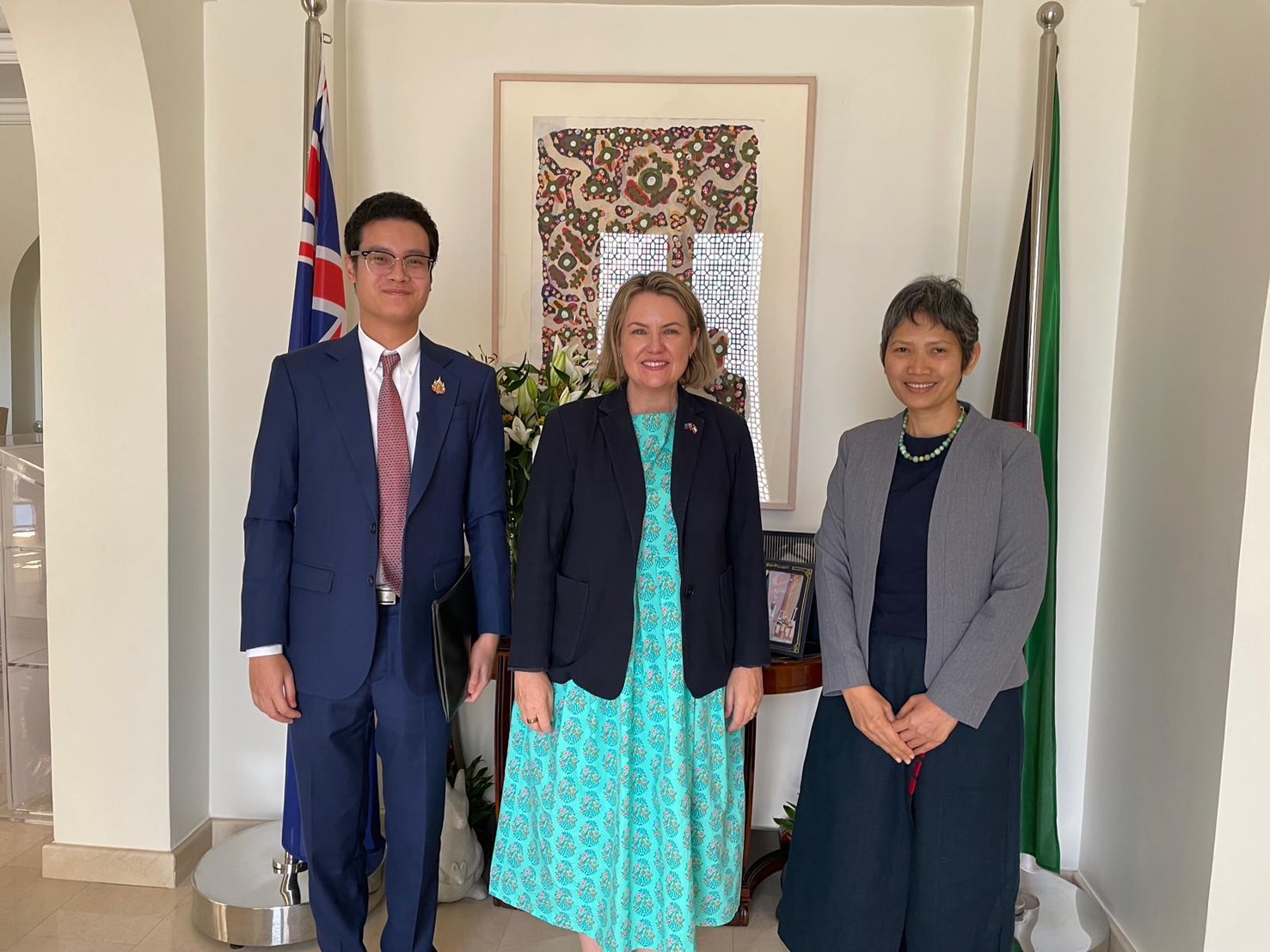 Chargée d’Affairs of the Royal Thai Embassy, Kuwait paid a courtesy ...