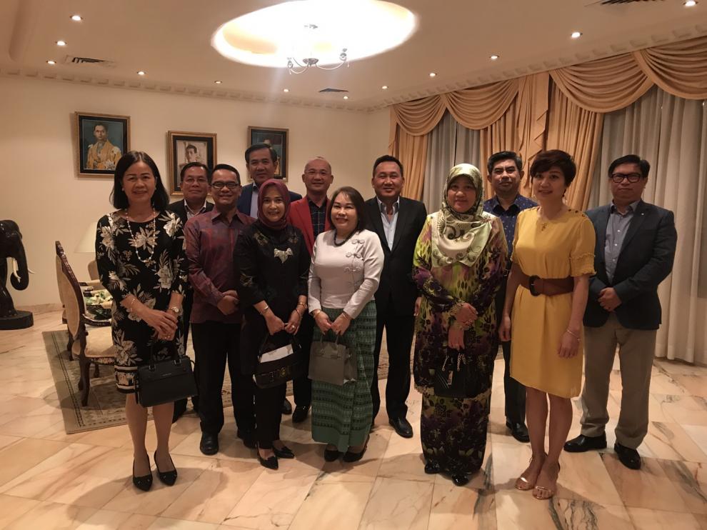 Ambassador of Thailand to Kuwait hosted a welcome dinner for the new ...