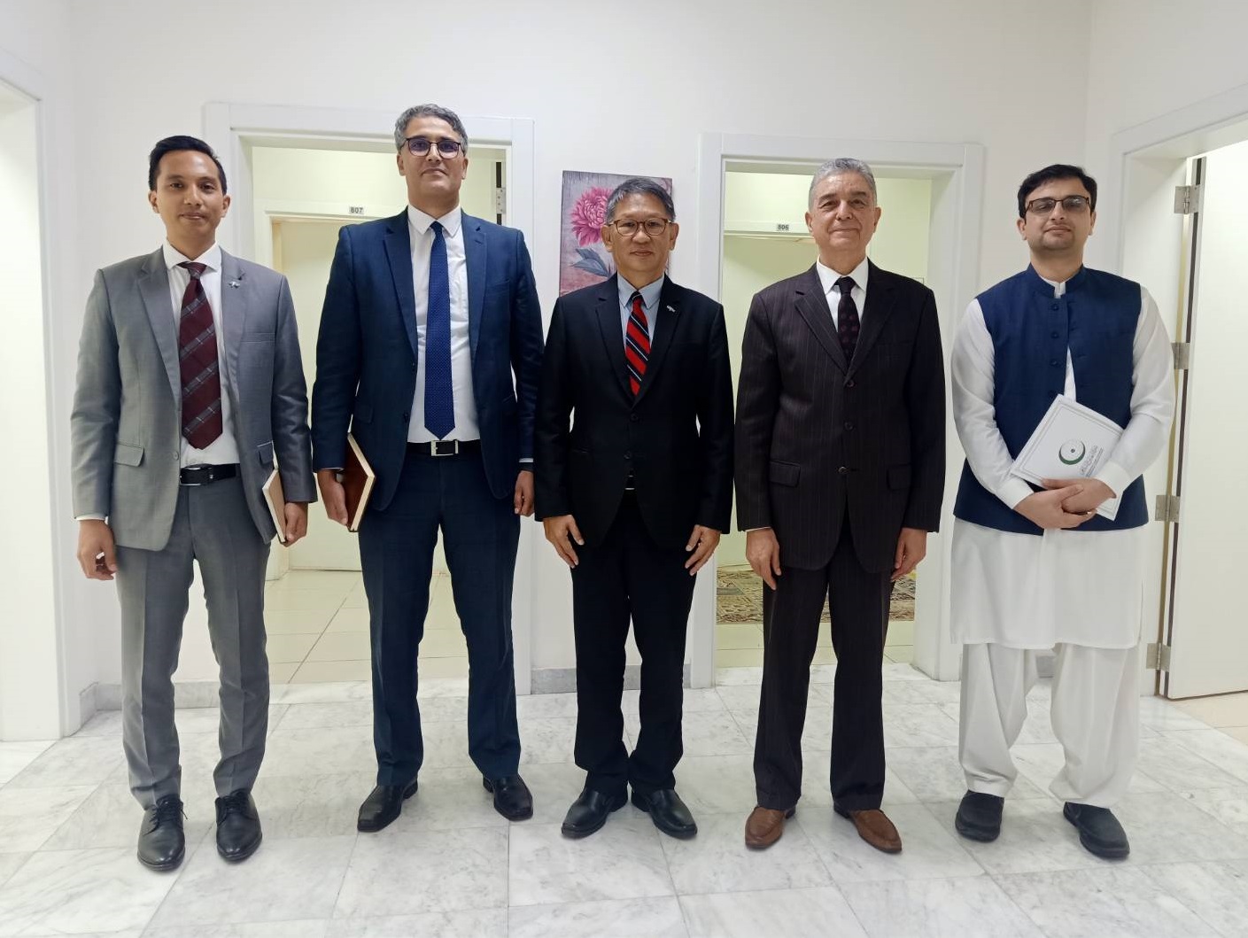 Consul-General of Thailand to Jeddah paid an introductory call on ...