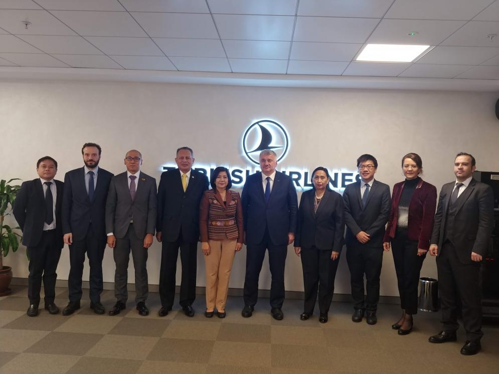 เอกอัครราชทูต ณ กรุงอังการา นำคณะทูตอาเซียนในกรุงอังการาพบ CEO สายการ ...