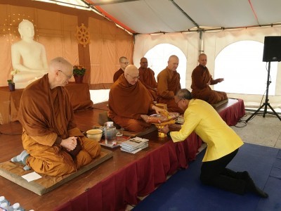Kathina ceremony at Tisarana Buddhist Monastery - สถานเอกอัครราชทูต ณ ...